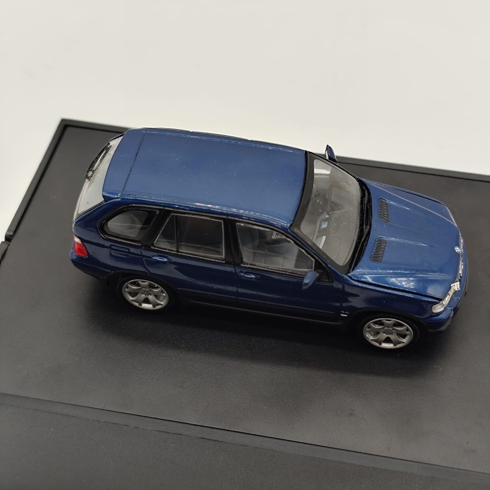 BMW X5 4.4I MINICHAMPS 1/43 Model Car | eBay