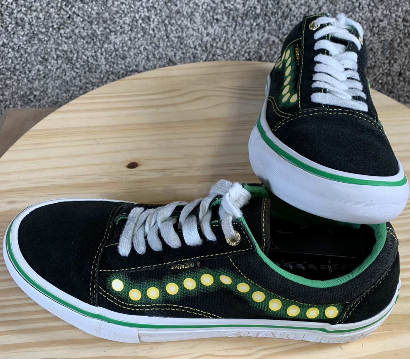 Vans Pro Shake Junt Shoes Unisex Size 7.5 Black Suede Green Sneakers ...