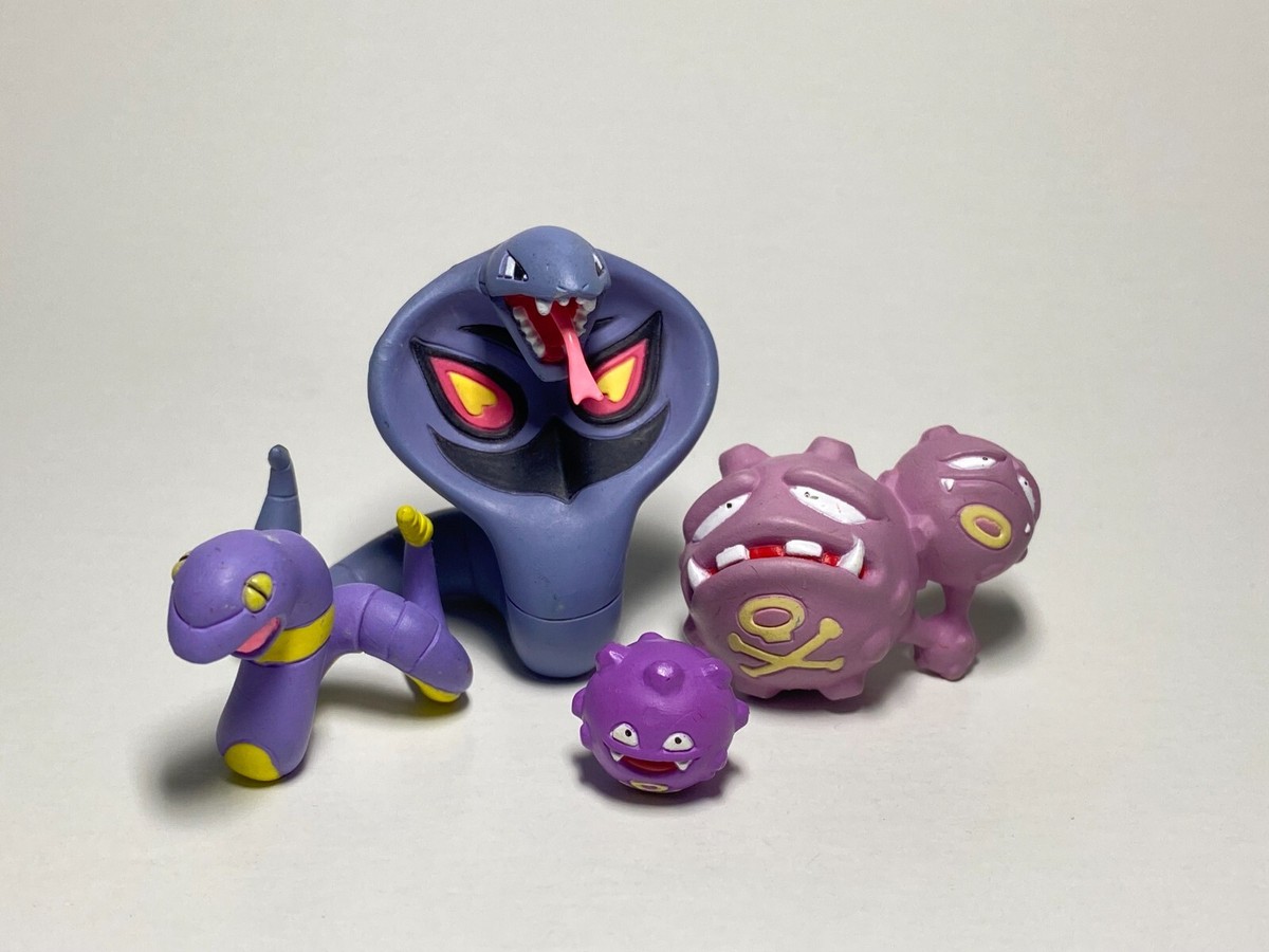 Arbok And Weezing #teamrocket #pokemon #jessie #meowth #james #anime