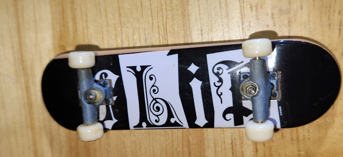 Fingerboard Logo