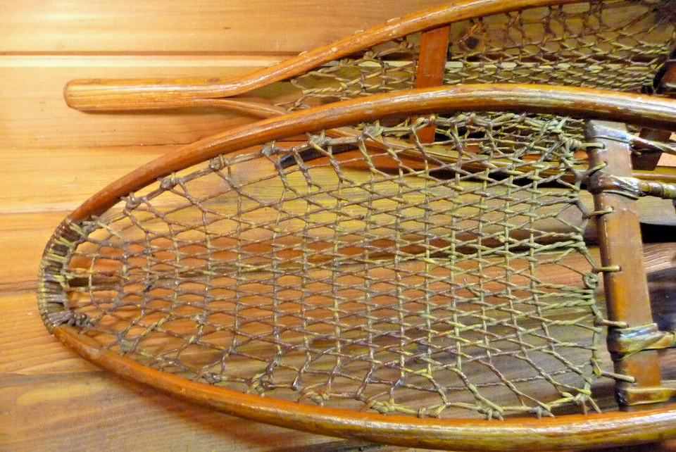 Vintage WWII LUND Snowshoes 1941 US Mountain Army Cabin Decor Man Cave ...