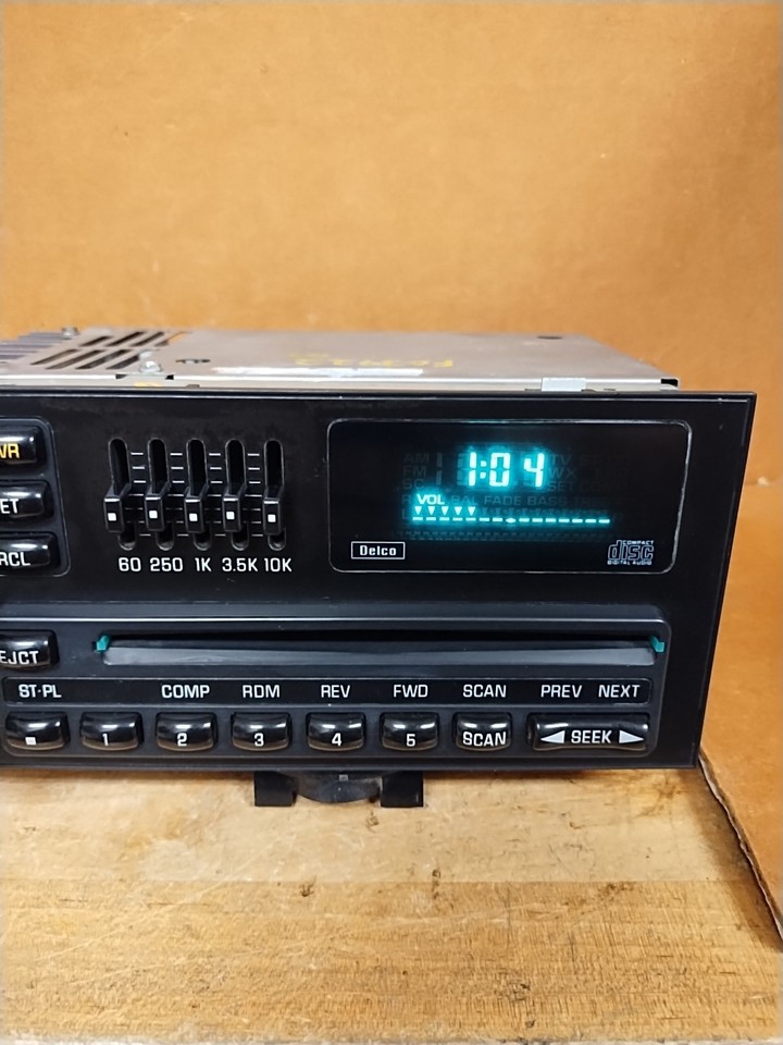Delco CD Player Radio Chevy Buick RoadMaster EQ Equalizer LeSabre Buick ...