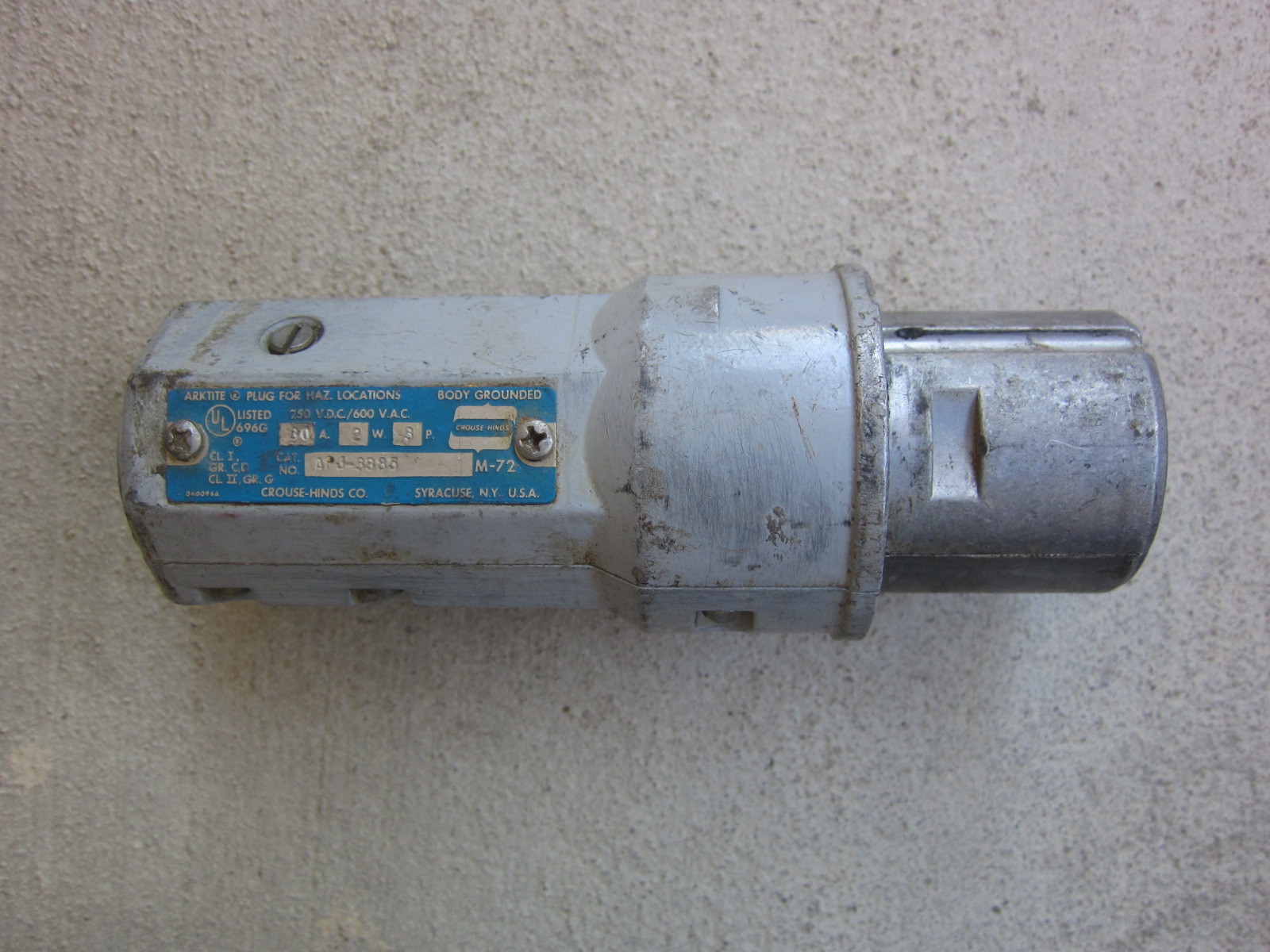 Crouse-Hinds APJ3385 30A 250VDC 600VAC Pin & Sleeve Arktite Plug, Used ...