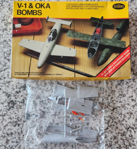 TESTORS 1 48 V-1 & OKA BOMBS Model Airplane #626 new *ONLY CONTAINS ONE ...