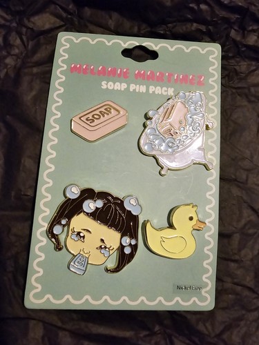 Melanie Martinez Soap Pin Pack Collection Mint 2016 | eBay