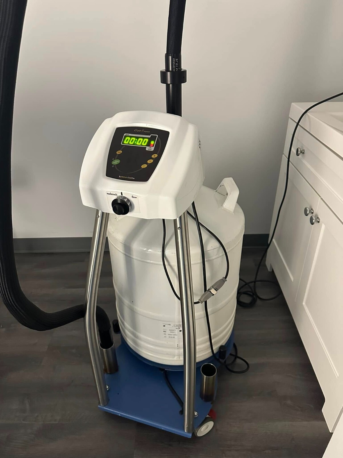 Metrum Cryo T Elephant Local Machine | eBay