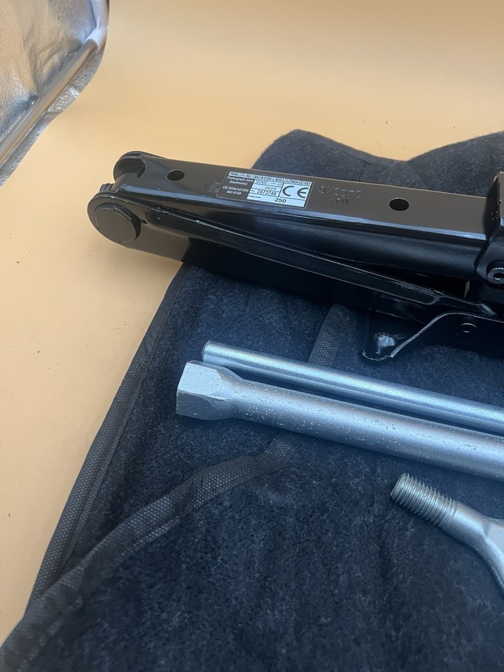 2014 2024 RAM PROMASTER 2500 3500 Emergency Jack and Tool Kit OEM. | eBay