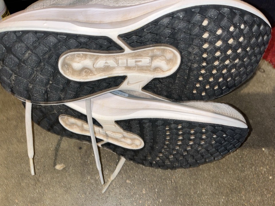 Nike Winflow 11 Men Sneakers Size 11 Used Gray White Red | eBay