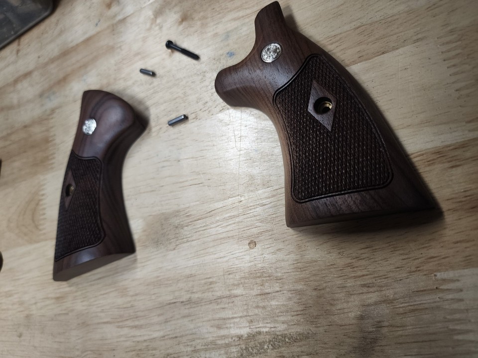 Smith & Wesson Factory S&W Target Grips Square Butt K & L Frame ...