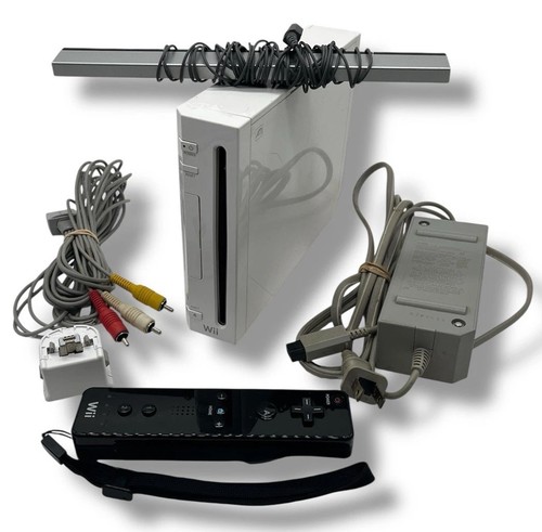 Nintendo Wii White Video Game Console RVL-001 W/Accessories Tested ...