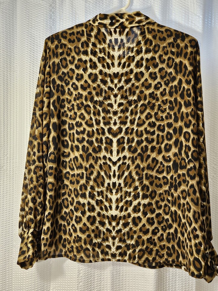 Amanda Vintage Women's Long Sleeve Button Up Leopard Print Blouse Size ...