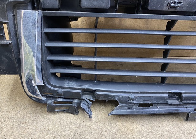 Genuine OEM Grille for Toyota 527010C040 for sale online | eBay