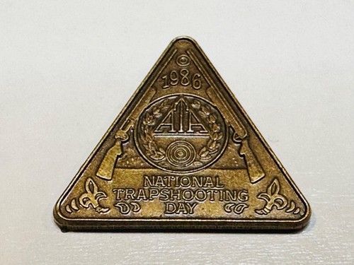 Edmonton Canada Pin 1986 Alberta Trapshooting Association ATA National ...