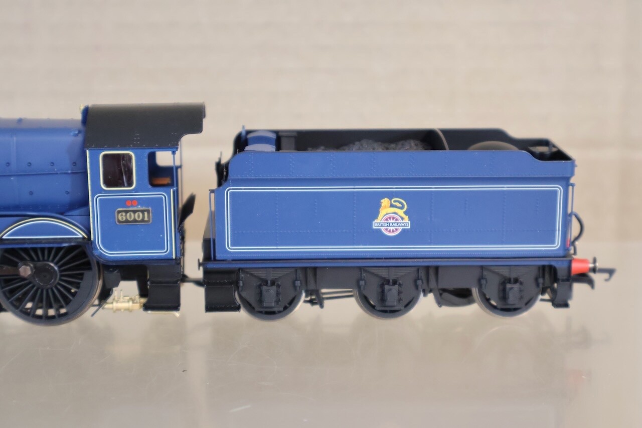 Hornby R3410 Class 6000 King 4-6-0 6025 King Henry III 1:76 Model ...