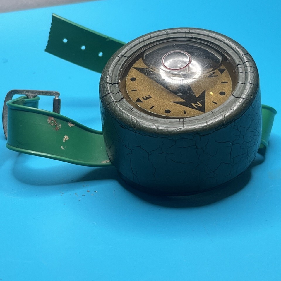 VINTAGE TAYLOR Bubble COMPASS WITH WRIST BAND Working Condition | eBay