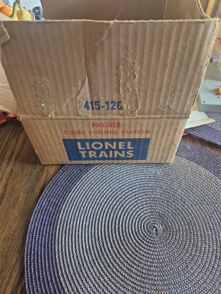 ORIGINAL LIONEL 415 DIESEL FUELING STATION IN POSTWAR Original Box | eBay