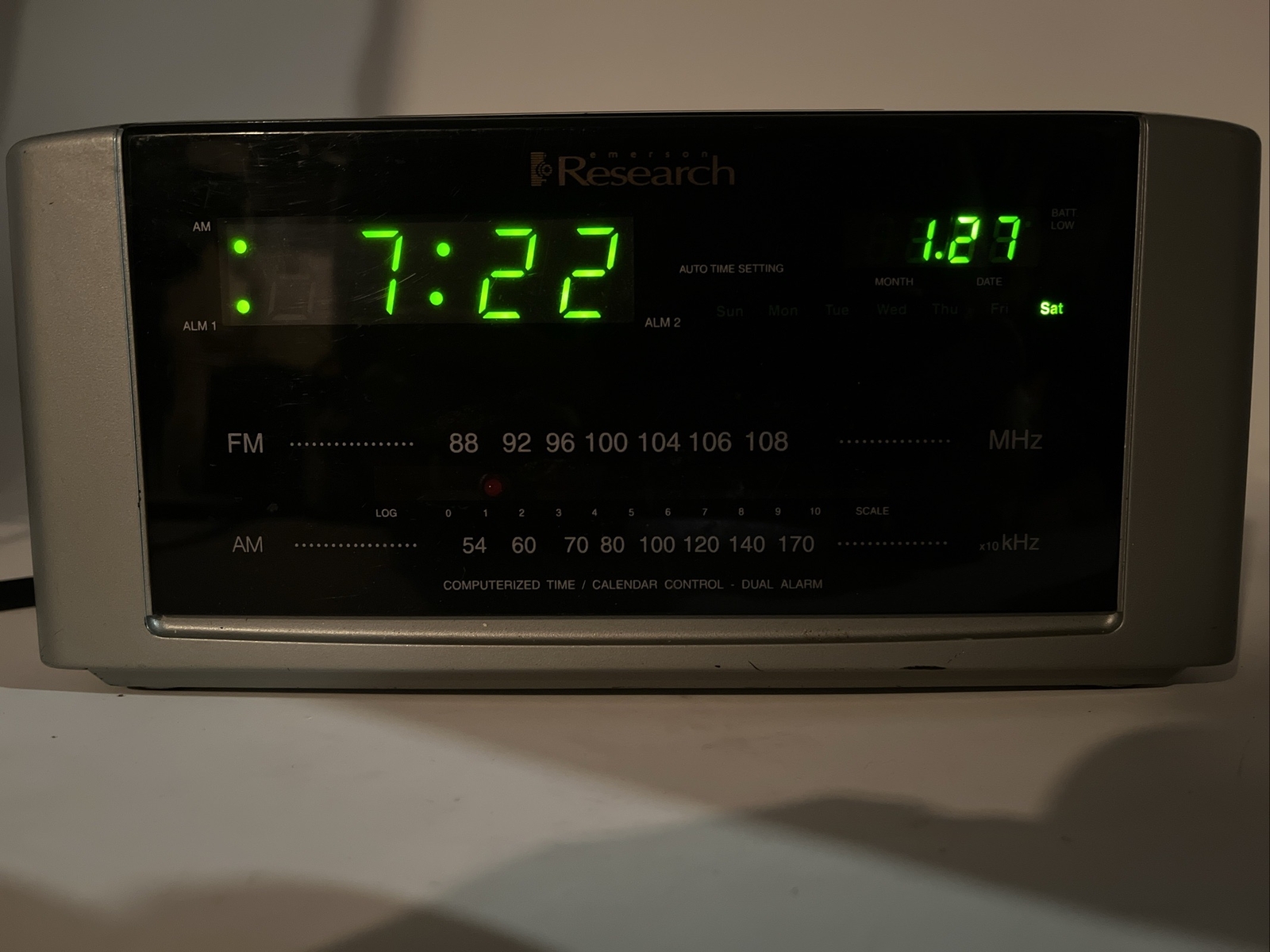 Emerson Research CKS2005 Auto SmartSet Digital AM FM Radio Dual Alarm ...