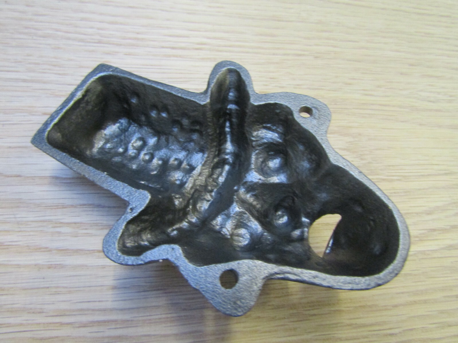 SCROOGE BOTTLE OPENER cast iron rustic vintage wall mounted beer Soda ...