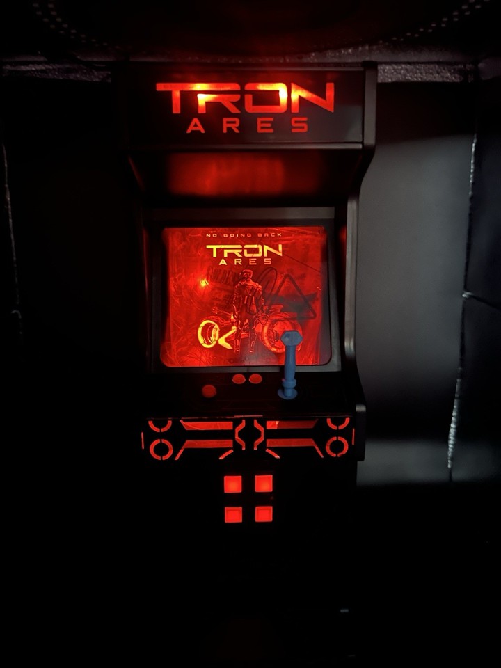 TRON ARES - ARCADE POPCORN BUCKET - REGAL EXCLUSIVE - SHIPS NOW - RARE ...