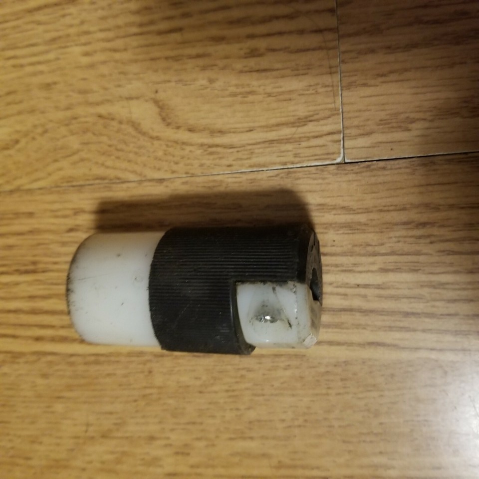 Hubbell HBL5269C 15A 125V Edison Connector Body | eBay