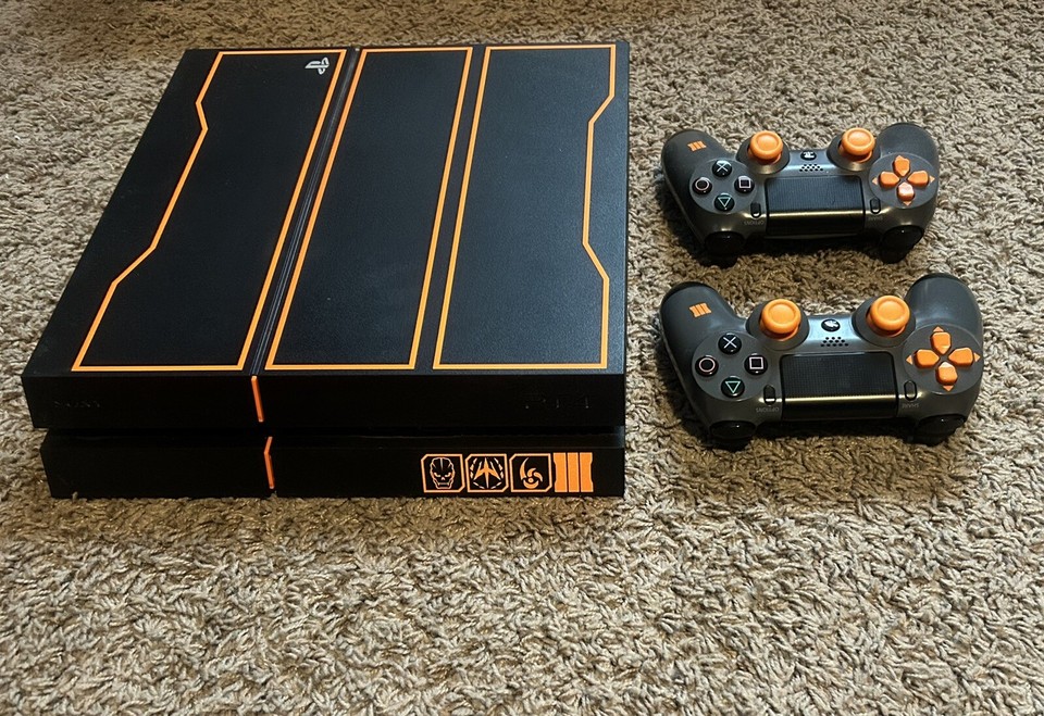 PS4 Black Ops 3 Edition Console. 1TB. 2 BO3 Themed Controllers. With Box and BO3 | eBay