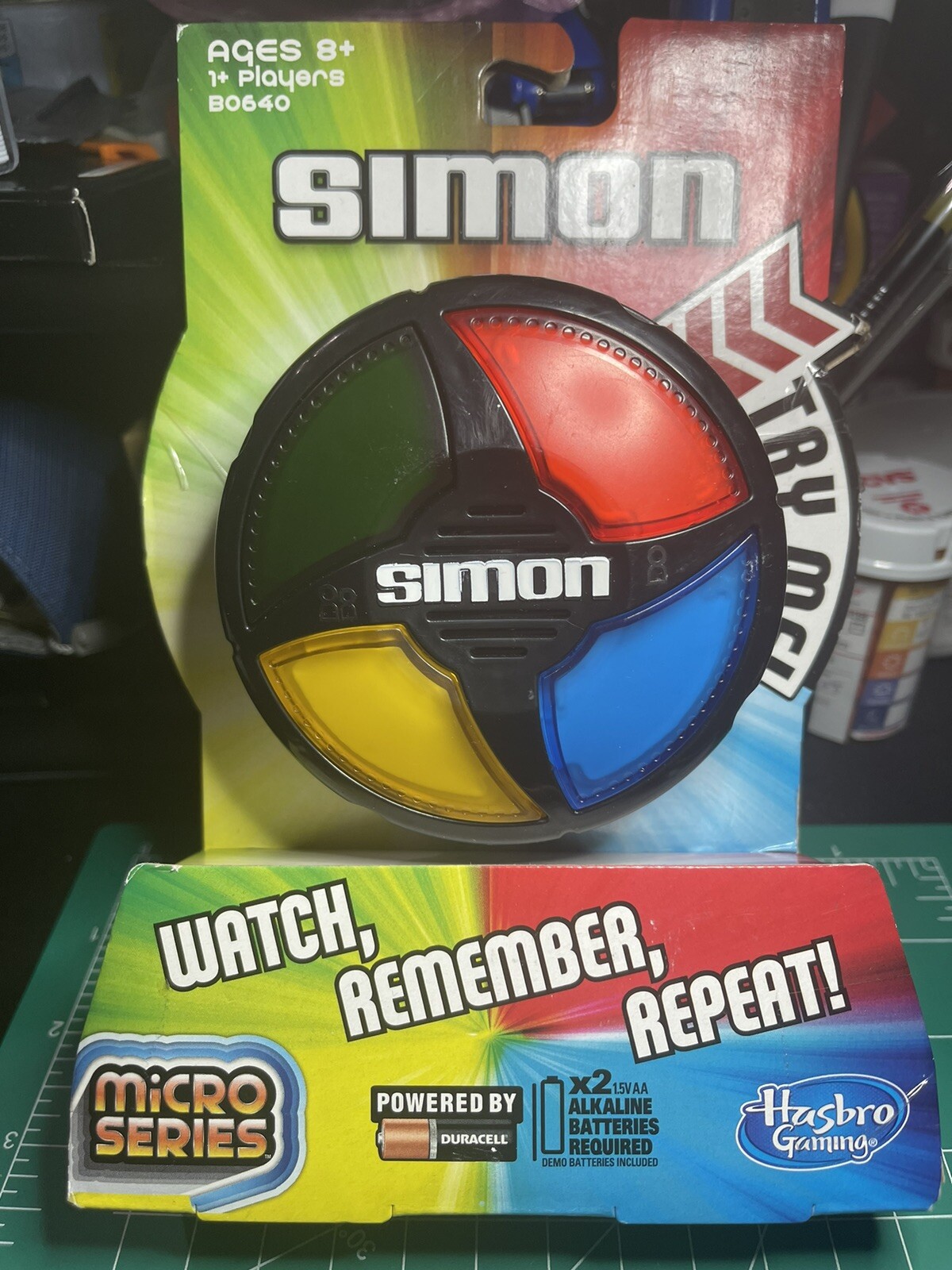 Hasbro B0640000 Simon Micro Series Game Single - Multicolor ...
