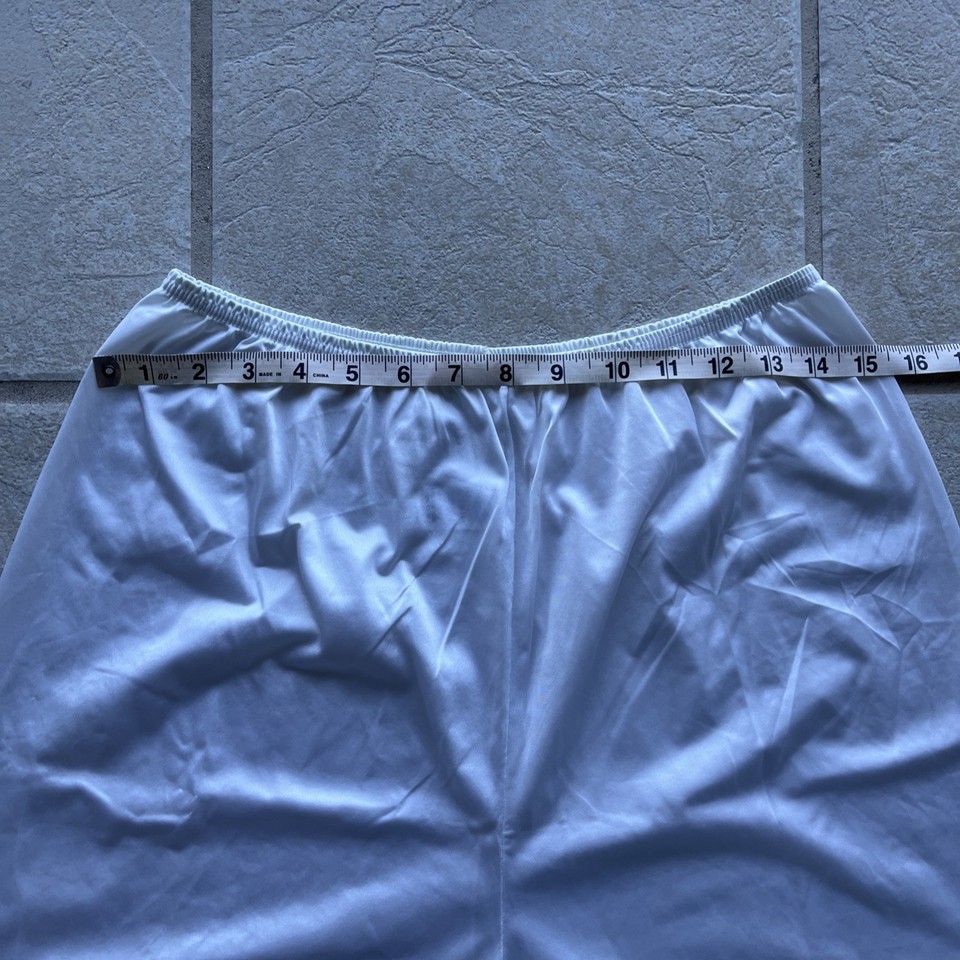 Vanity Fair Nylon Bloomers Pettiepants Slip Shorts Lace Size Large 18 ...
