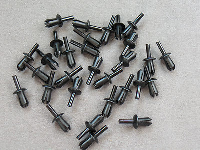 30x Radkasten Innenverkleidungsclip Clips für Mercedes W202 220 W124 ...