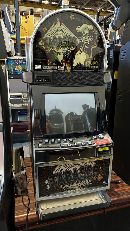 IGT Tabasco Slot Machine | eBay