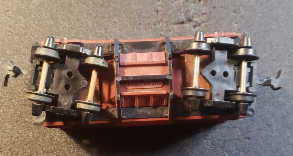 AHM Austria HO Union Pacific UP 1369 Single Bay Mechanical Hopper(C9B3 ...