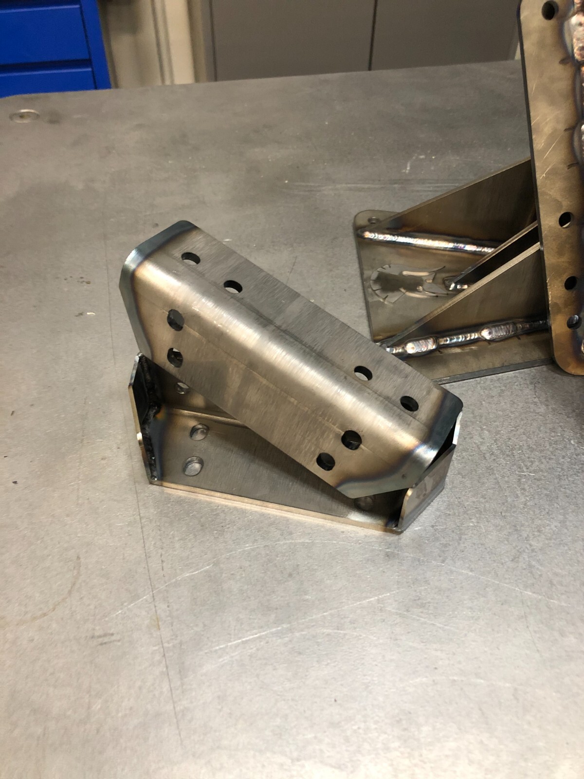 1973-1987 K30 Rear Leaf Spring Hanger Full Kit | Rear | Main Eye And ...