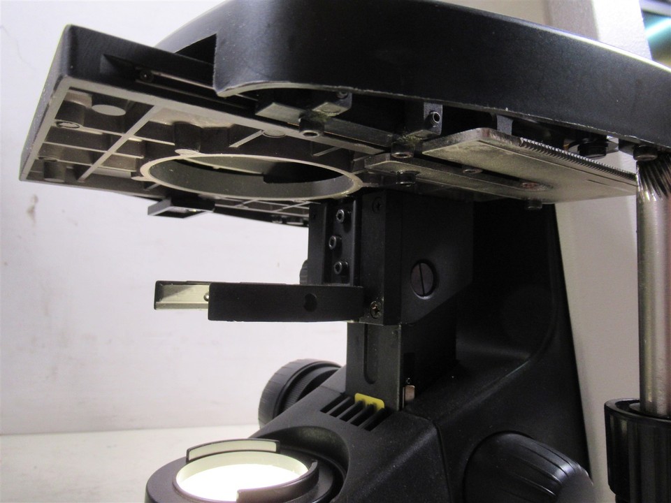 Nikon Eclipse E200 Microscope Base Unit Body with no Eyepieces or ...