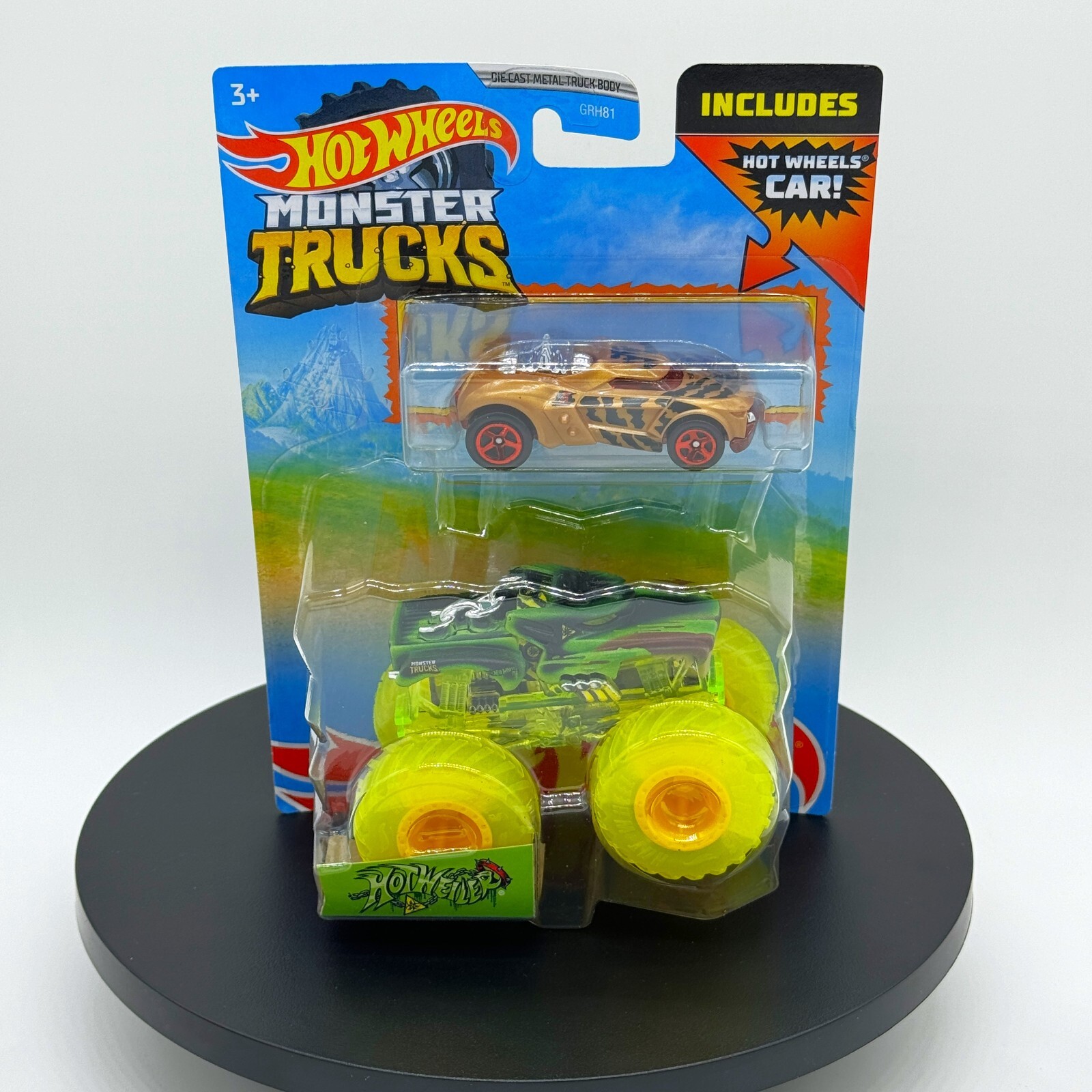 Hot Wheels Monster Truck Hotweiler and Hot Wheels Diecast Car Growler ...