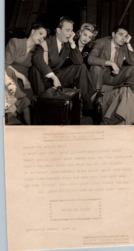 Julie Warren + Patti McCarty + David Bruce + Walter Reed (1942) Photo K ...