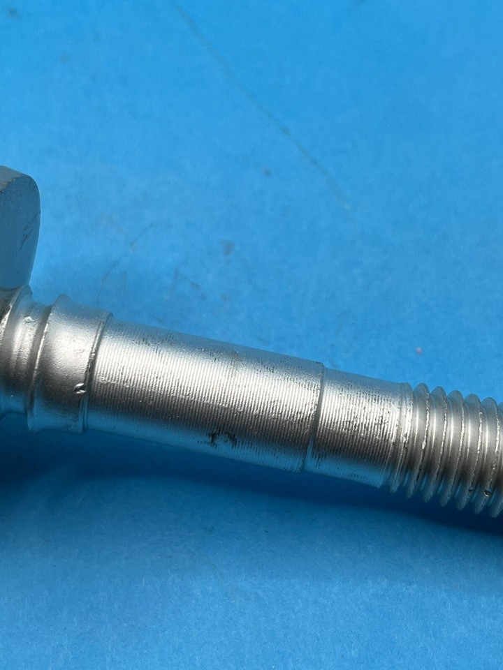 (QTY 1) New Bed Mounting Bolt for Ford Trucks W714262-S902 F250 F350 ...