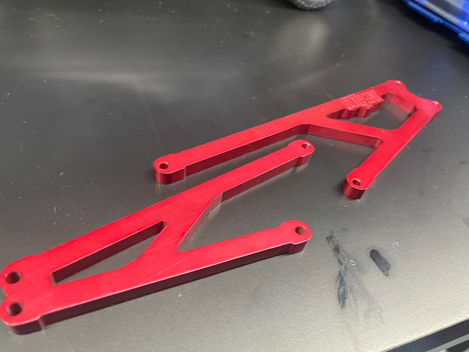 Arrma Outcast 8s Heavy Duty Center Brace Bar RED Edition - StupidRC | eBay