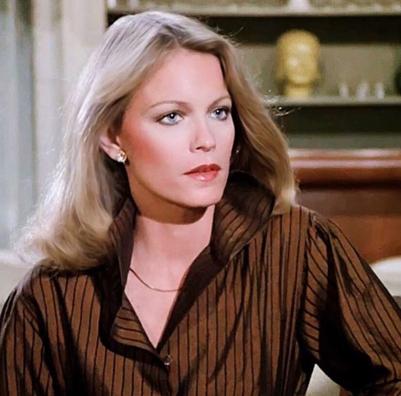 Shelley Hack's Instagram, Twitter & Facebook on IDCrawl