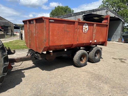 Dragon 8t Grain Trailer. Mick Tipping Loader Tractor Mower Baler Horse ...