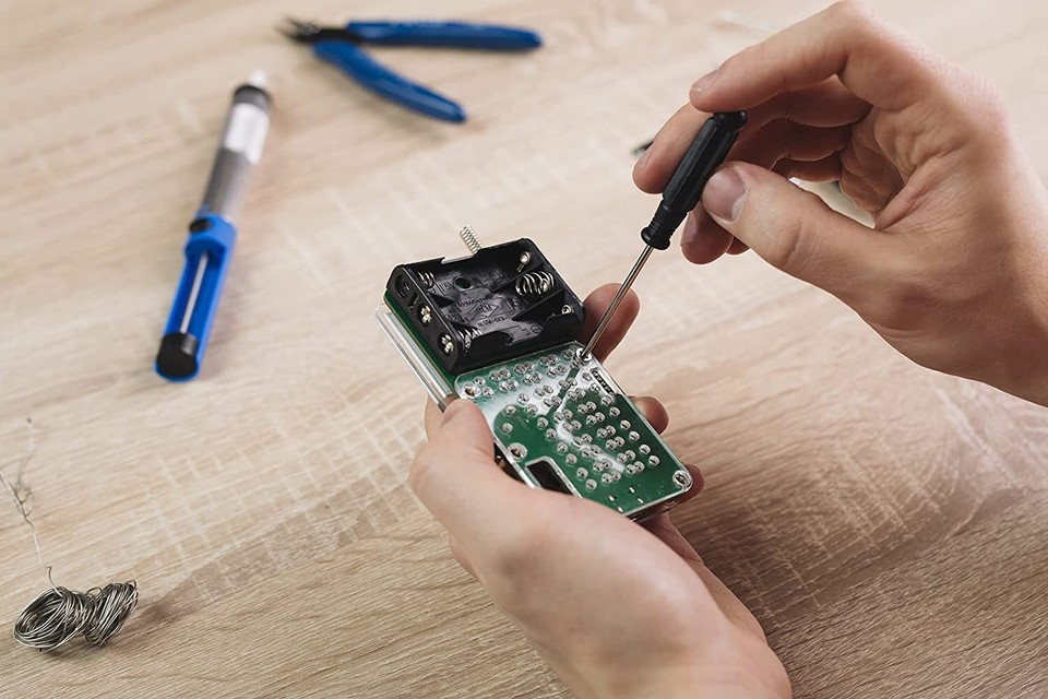 CircuitMess CHATTER 2.0 STEM Starter Kit Texting Device - Science Kits ...