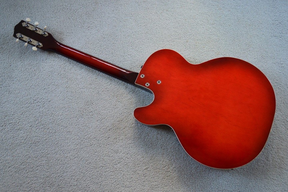 Vintage 1965 Airline (Harmony) Rocket hollowbody electric guitar, USA ...