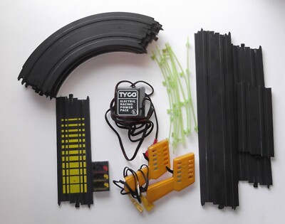 TYCO ELECTRIC SLOT CAR TRACK RISERS GLOW IN THE DARK VINTAGE ...