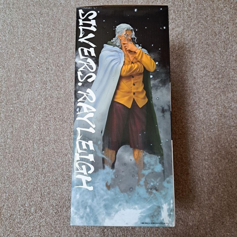 One Piece Ichiban Kuji MASTERLISE Zoro & Mihawk Figure Set Beyond the ...