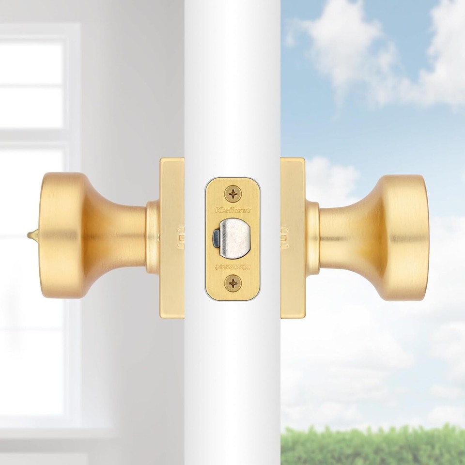 Entrance door handle with lock and key, security key handle exterior ...