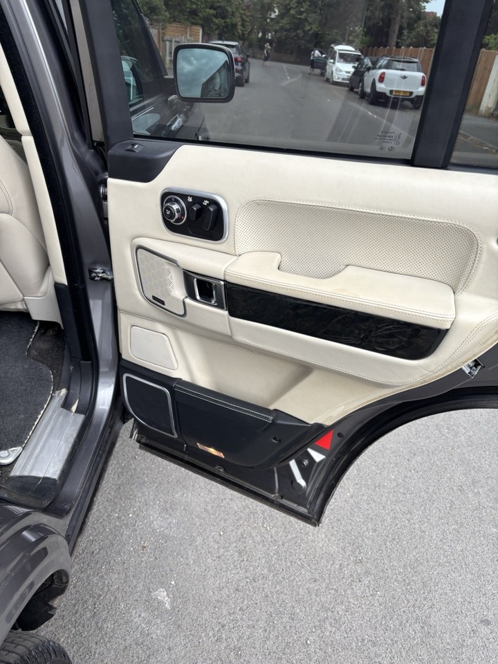 Range Rover L322 TdV8 4.4 Diesel 2011 Autobiography Grey ,Cream Leather ...