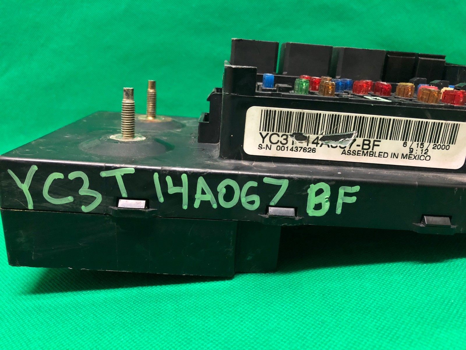 00 2000 FORD EXCURSION INTERIOR DASH FUSE BOX RELAY FUSEBOX YC3T-14A067 ...