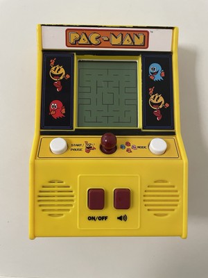 PAC-MAN Mini Tabletop Arcade LCD Handheld, Game & Watch Bandai Namco ...