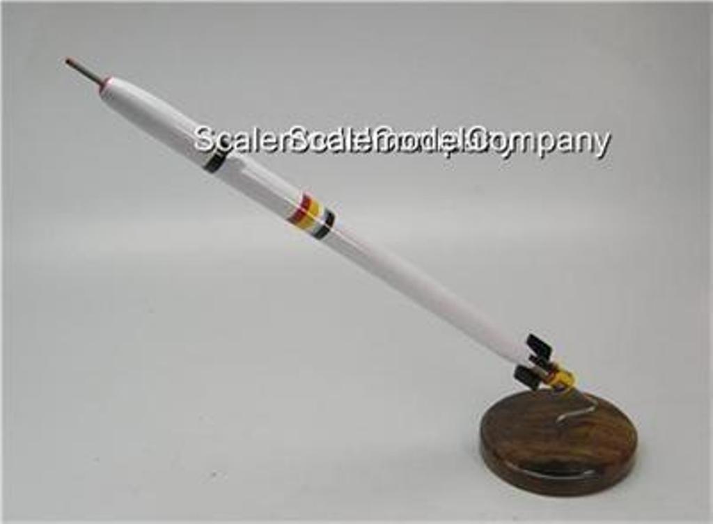 SA-18 Grouse Igla 9k38 Missile Mahogany Kiln Dry Desk Wood Model Small ...