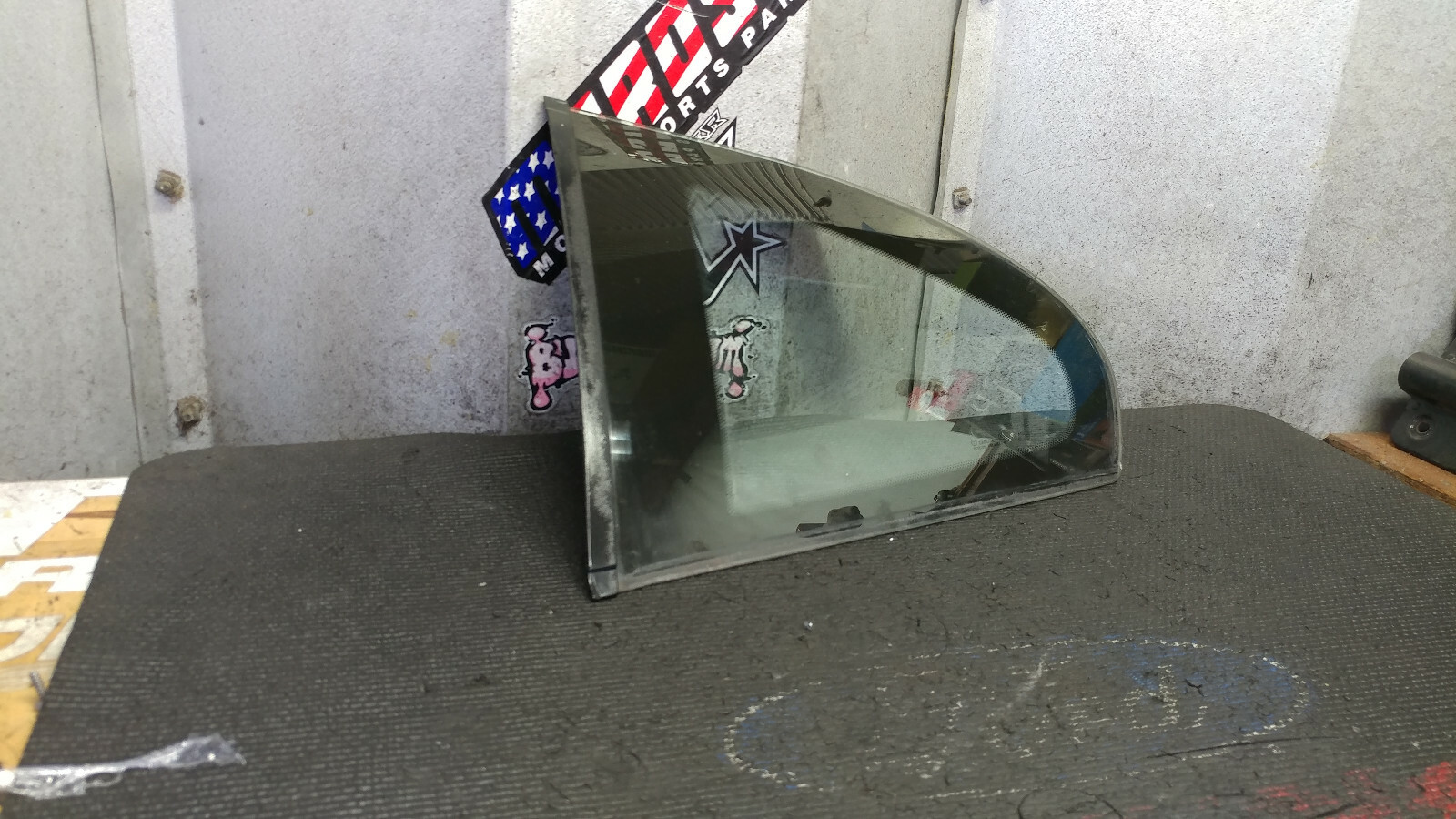 Driver Left Quarter Glass Coupe Fits 94-98 MUSTANG OEM CARLITE WINDOW ...
