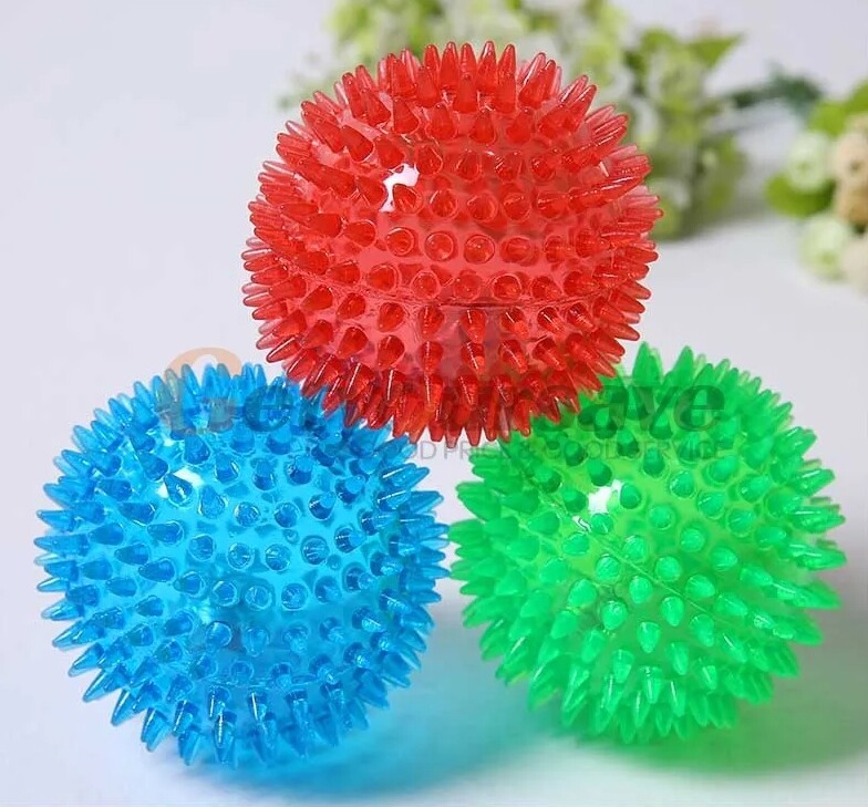 Flashing Up Spike Ball Squeaky Kids Sensory Toy 6.5cm for Indoor and ...