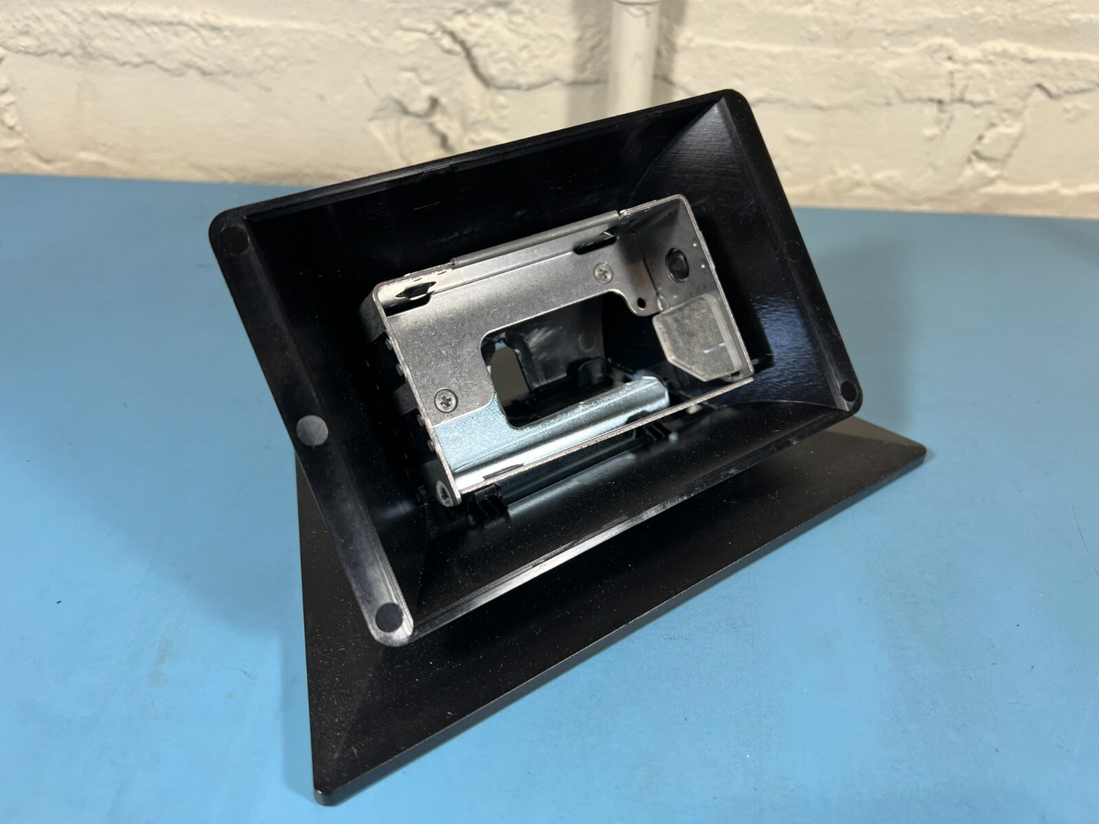 - Open Box Crestron TSW-760 Table Top Stand Kit TSW-760-TTK-B-S - Black ...